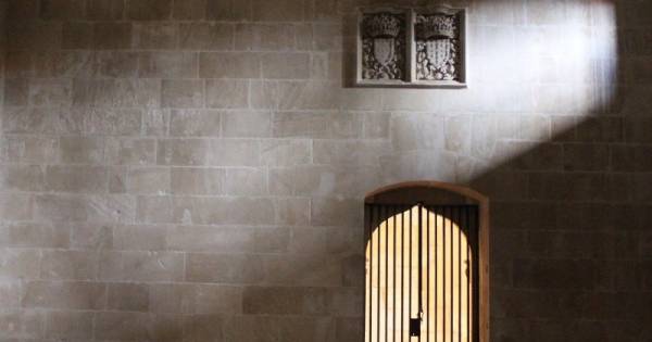 O que é a vida em clausura ou a vida monástica?