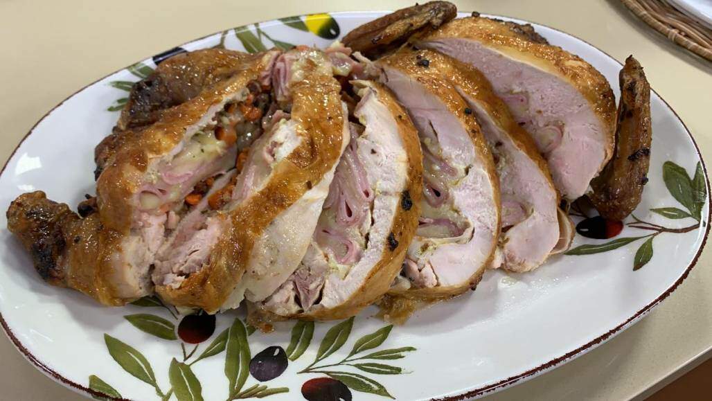 Frango desossado e recheado - A12.com