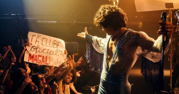 Uma estreia e uma homenagem ao ícone brasileiro Sidney Magal